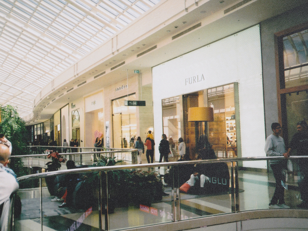 Consumer Cool Down: How Retail CEOs are Navigating the Demand Shift