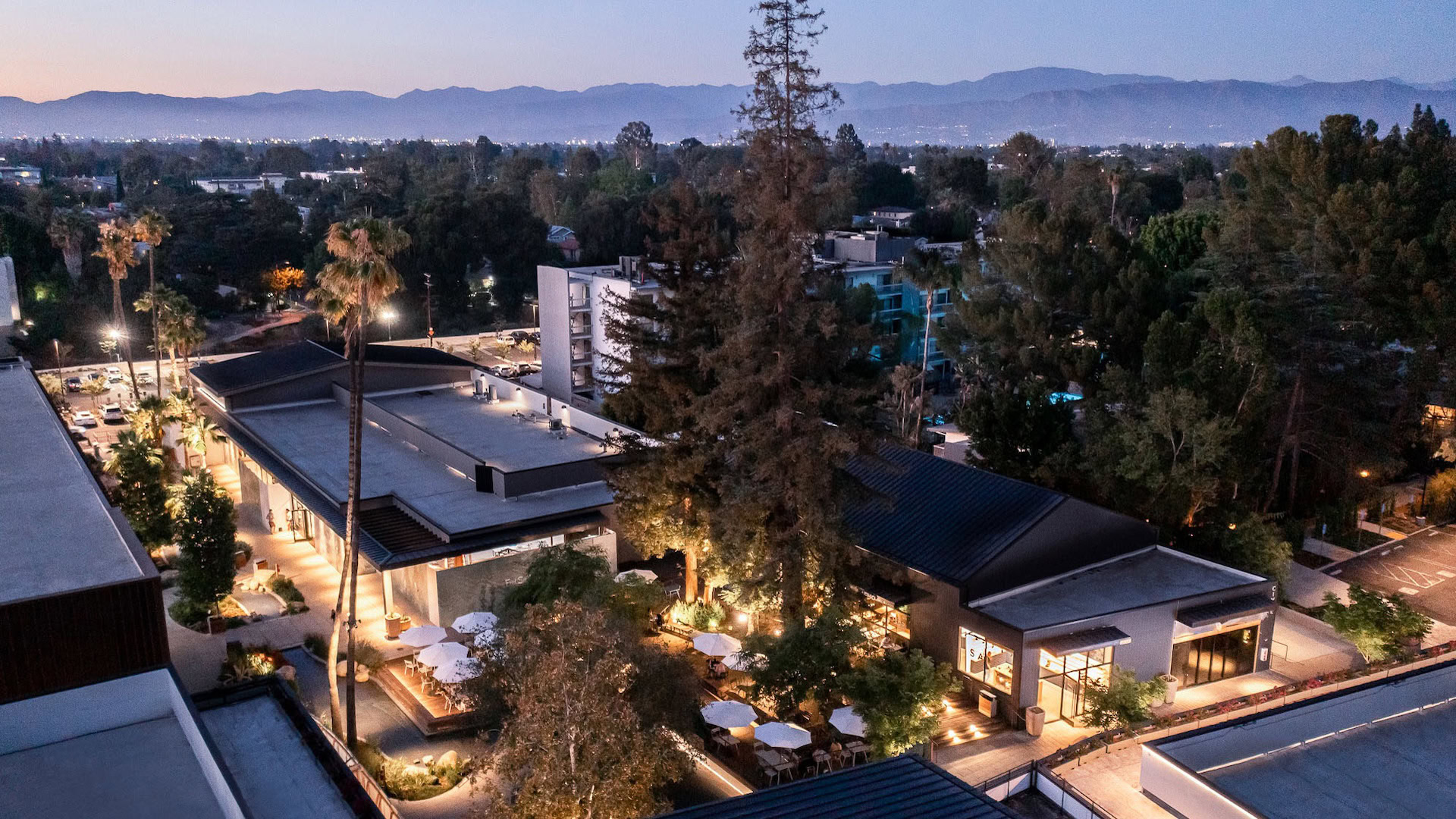 Cos Bar Opens Latest Boutique at Shops at Sportsmen’s Lodge